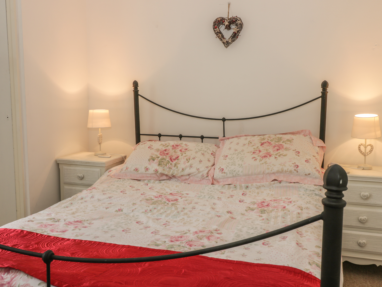 Cupid's Cottage | Bridlington | Bessingby | North York Moors And Coast ...