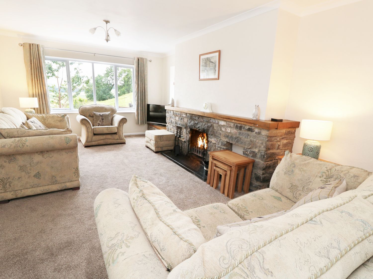 Paddock House | Ashbourne | Peak District | Self Catering Holiday Cottage