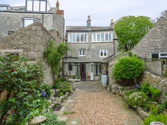 Tree Tops | Holiday Cottages in Wakeham