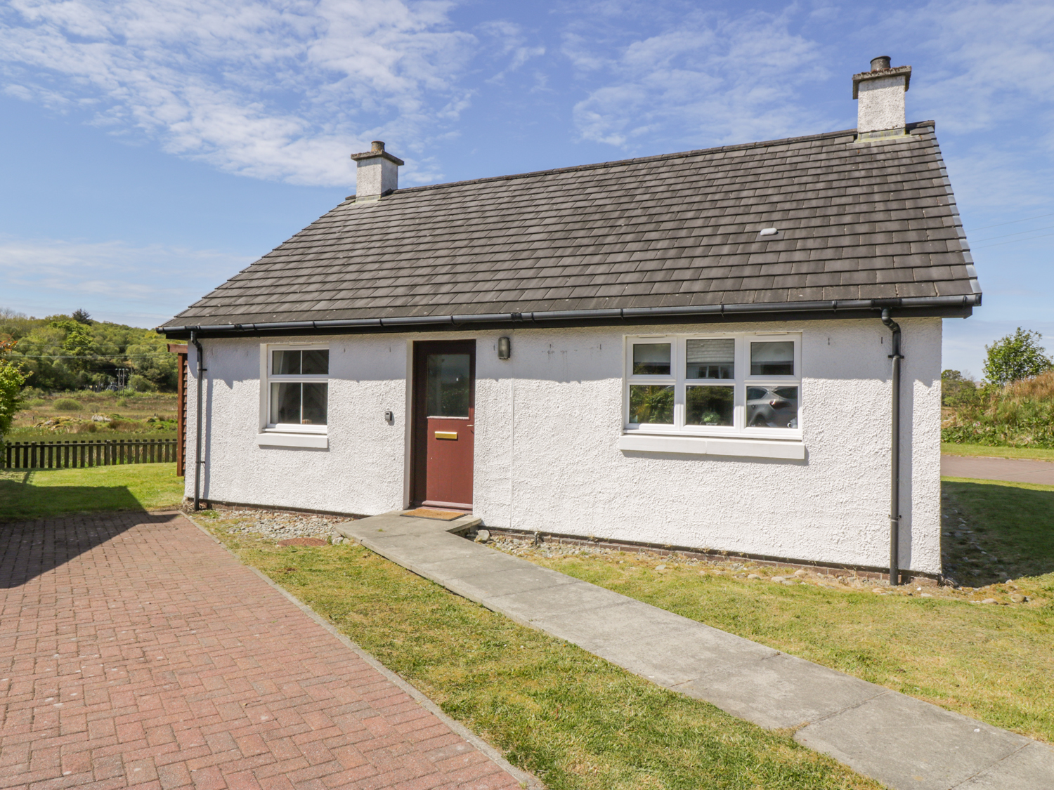 Inveraray Cottages, Lochgilphead and Knapdale (Walkhighlands)