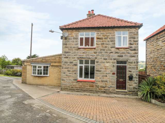 Dog Friendly Whitby Cottages | Rent Pet Friendly Self Catering Holidays ...